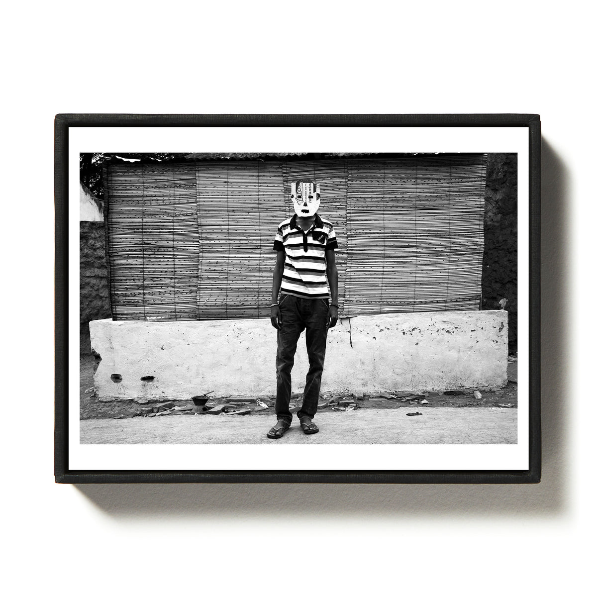 Man as object/animal #5 – PODA, La Petite Oeuvre d'Art